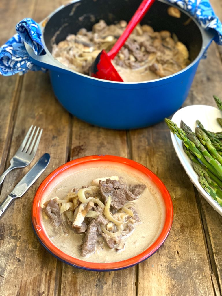 Strogonoff tradicional ruso - Polin en la Cocina